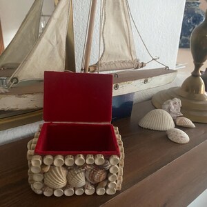 French Vintage Box With Seashells - Etsy