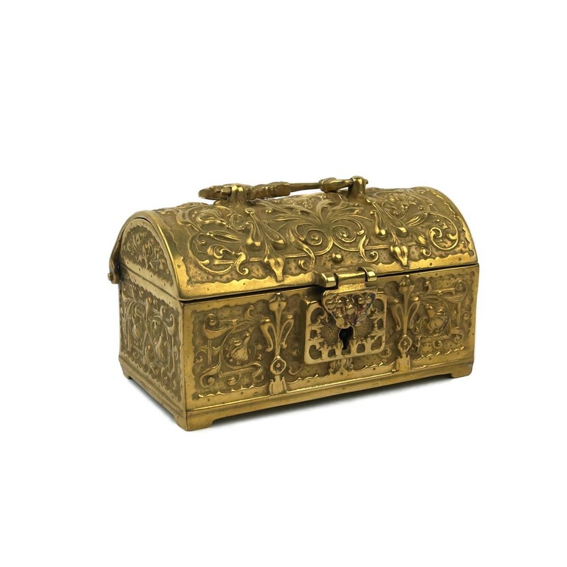 Traditional Jewelry Box - Etsy