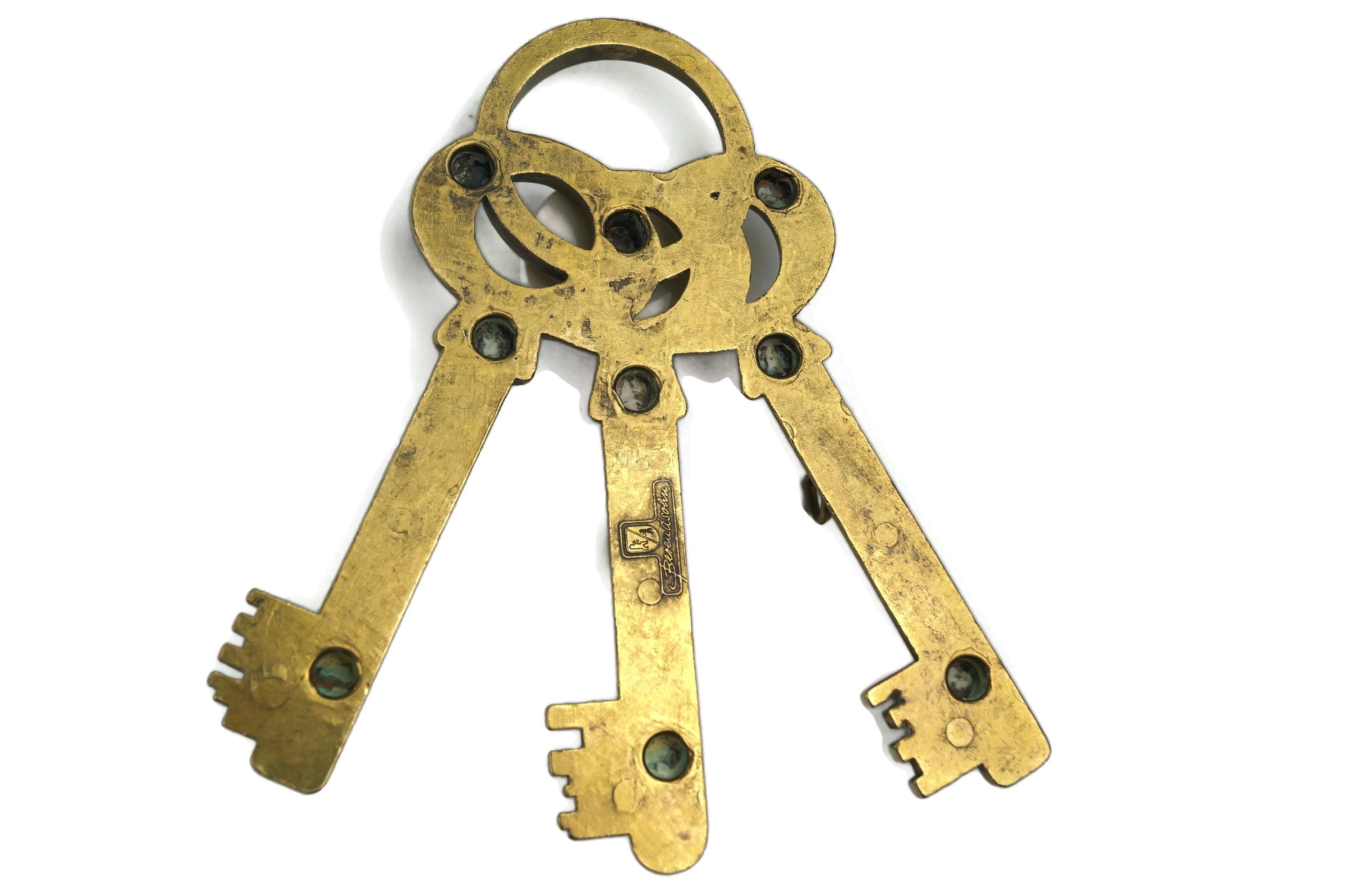 Wall Brass Key Holder - 3 Hooks, Key Shaped Kitchen Towel Hanger ...