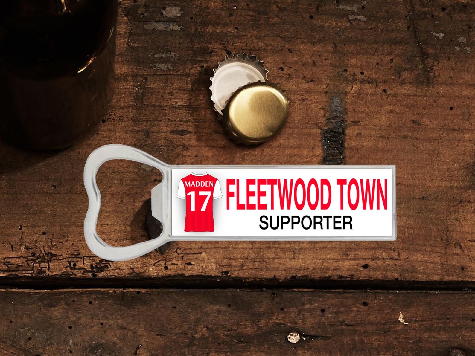 Personalised Fleetwood Town Style Glass, Football FC Gift, Engrave Name ...