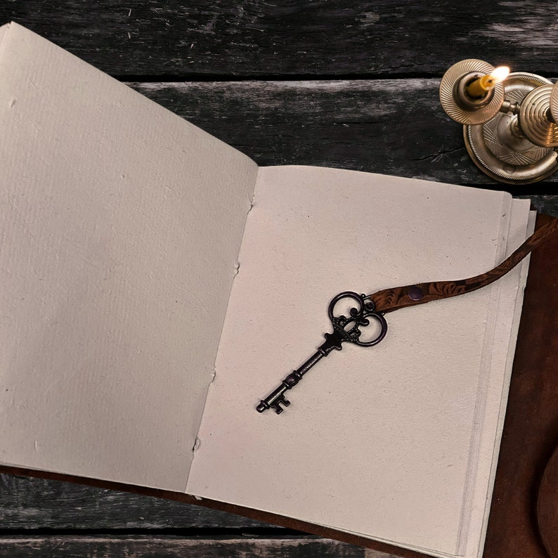 Handmade Artist Journal With Key Floral Embossed Paintbook Notebook ...