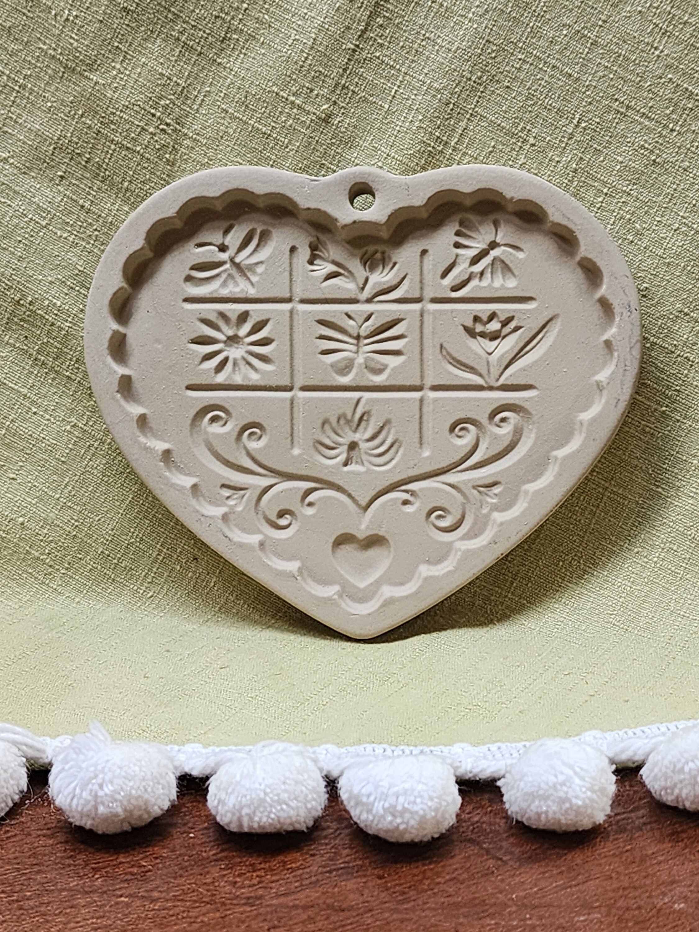 Vintage Pampered Chef Gardens of the Heart Flower Butterfly Cookie ...
