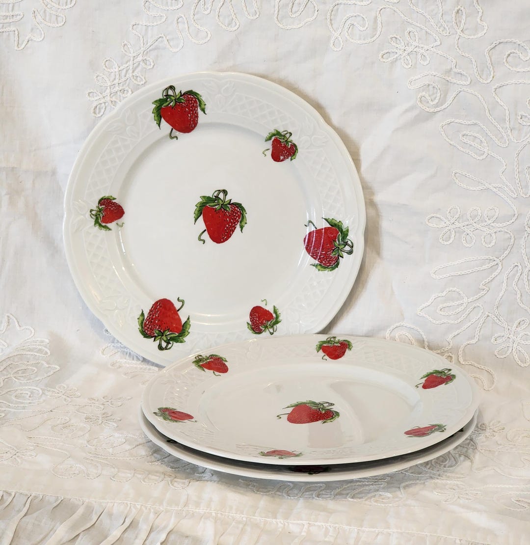 Vintage French Strawberry Plates, by Philippe Deshoulieres, Set of 3 ...