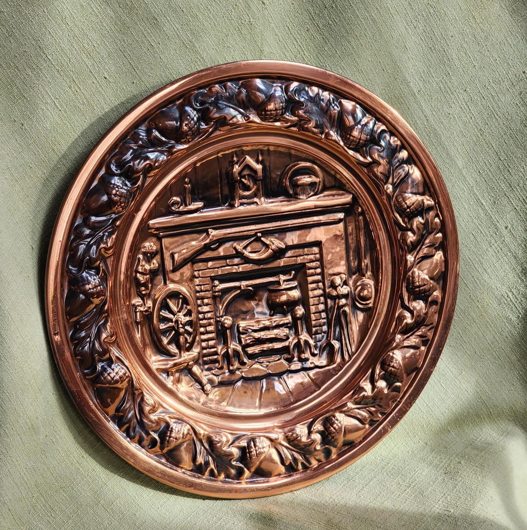 Vintage Coppercraft Guild 9 Inch Plate, Rustic Hunting Lodge Homestead ...