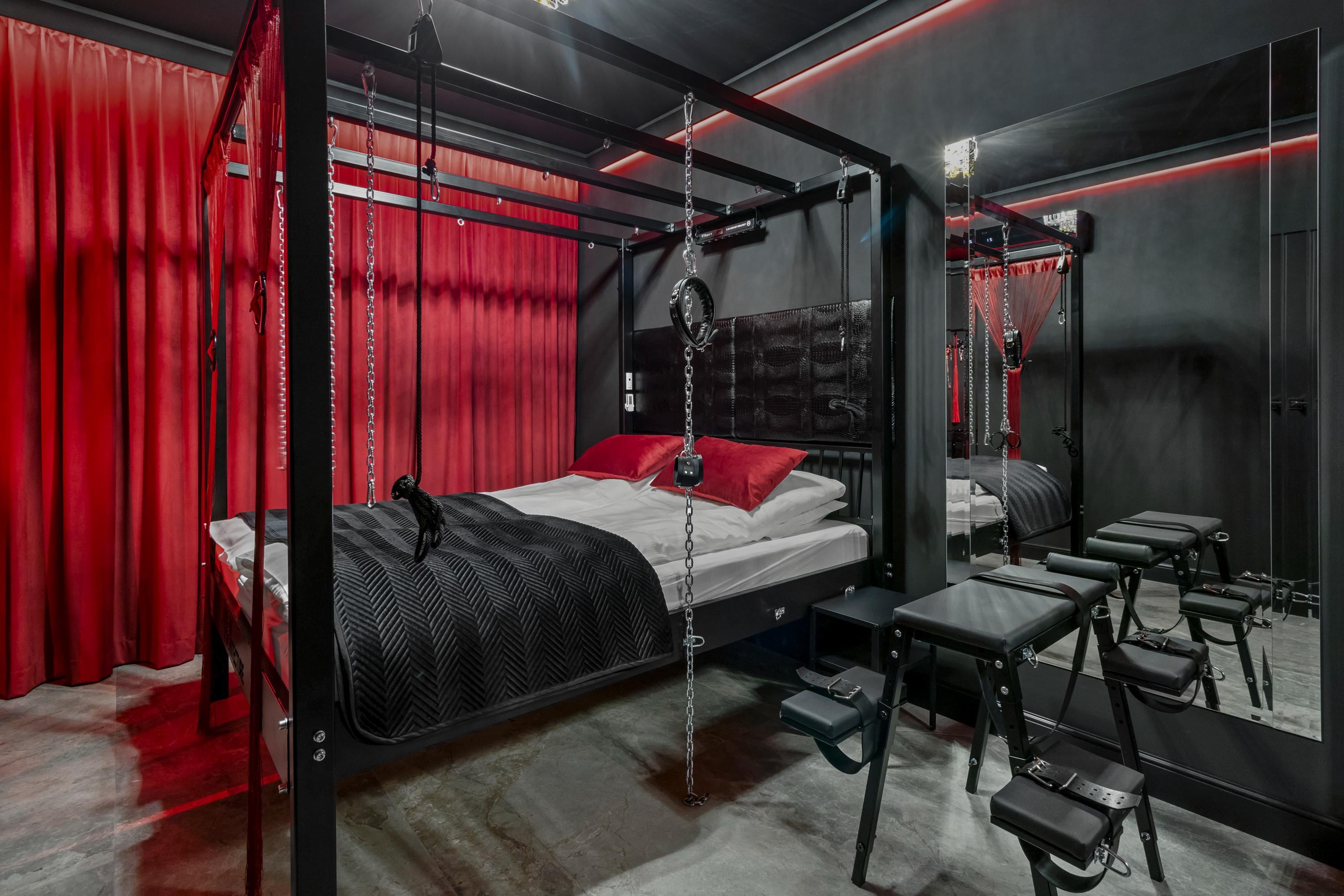 Bondage Bed: Black Steel Kinky Fetish Furniture (queen/king) - Etsy