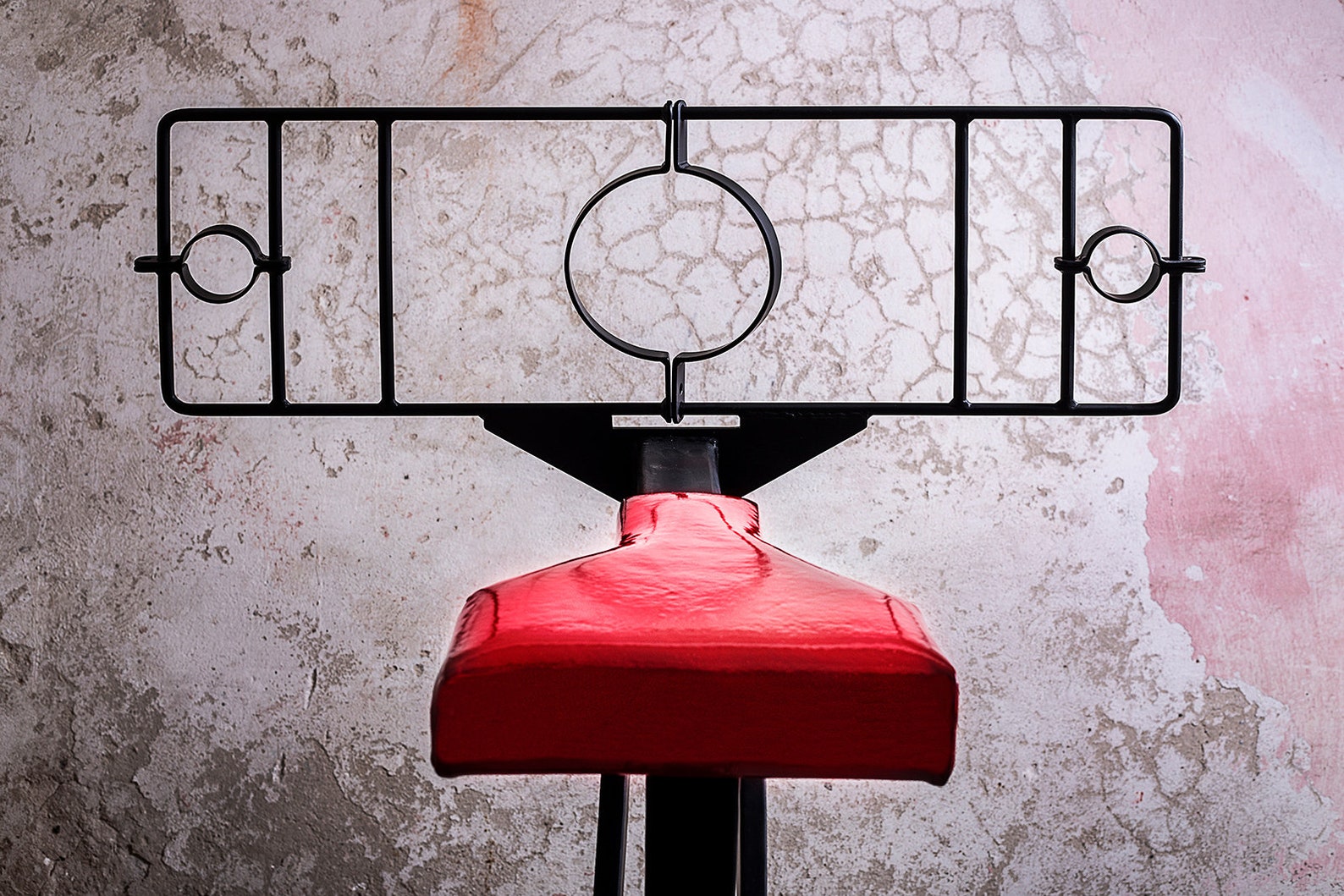 IMMOBILIZATION STAND With Handcuffs and Collar for Bondage. Heavy Duty ...