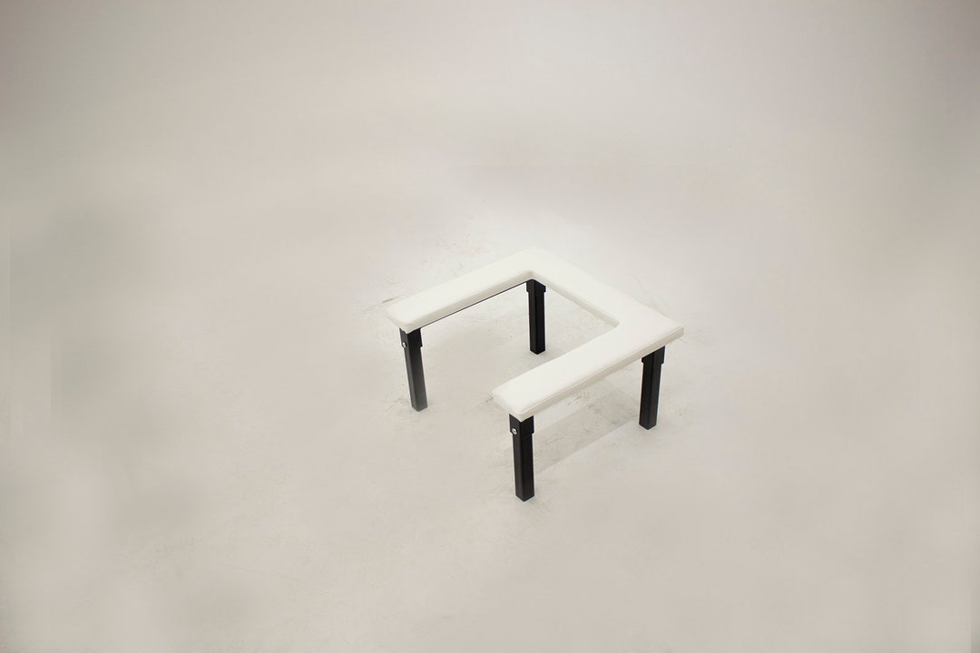 FACE SITTING STOOL With a Hole, Gear for Mature Adults Love. Bdsm Bed ...
