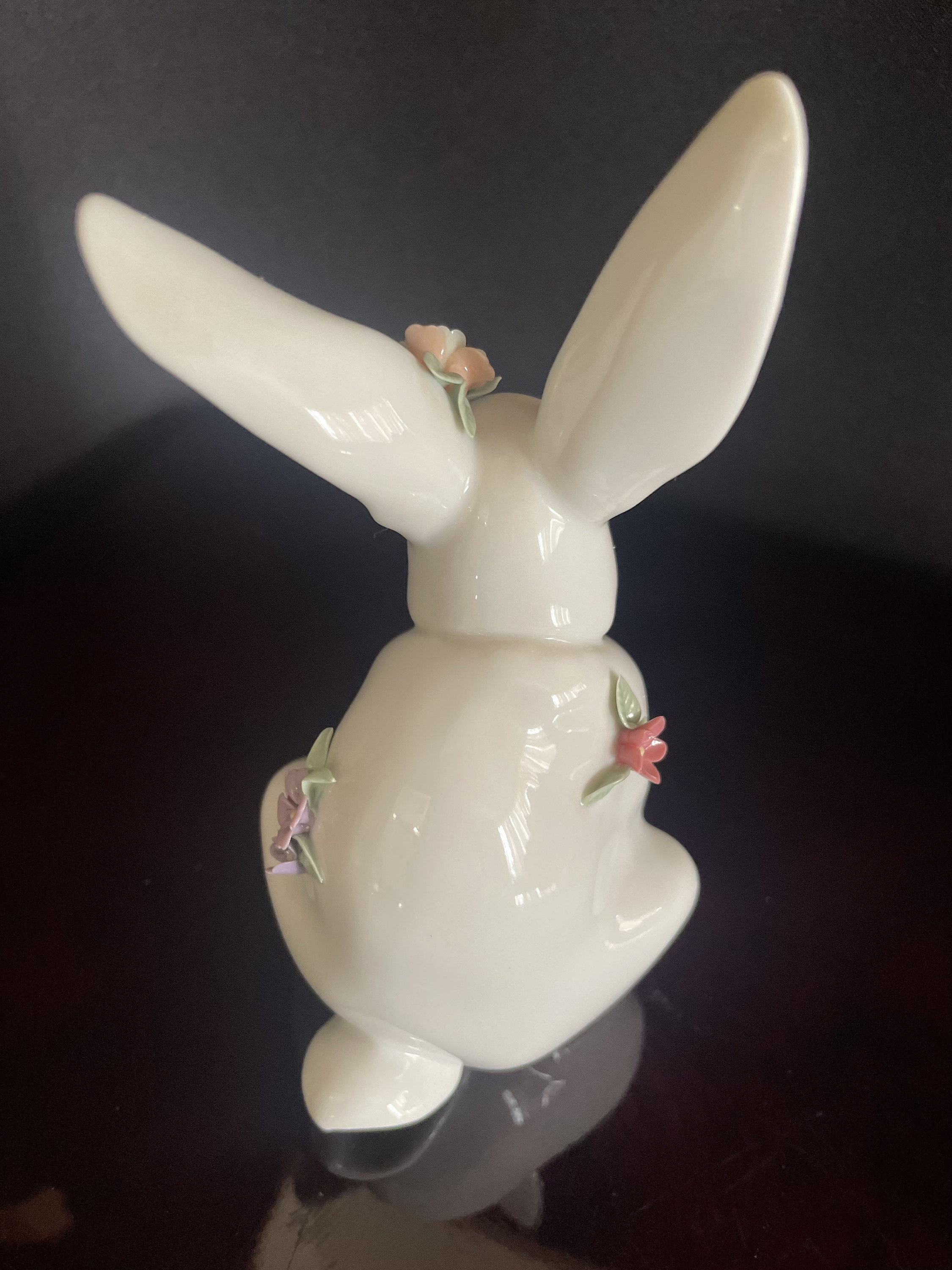 LLADRO PORCELAIN. Figurine. Little Sitting Rabbit With Flowers. - Etsy