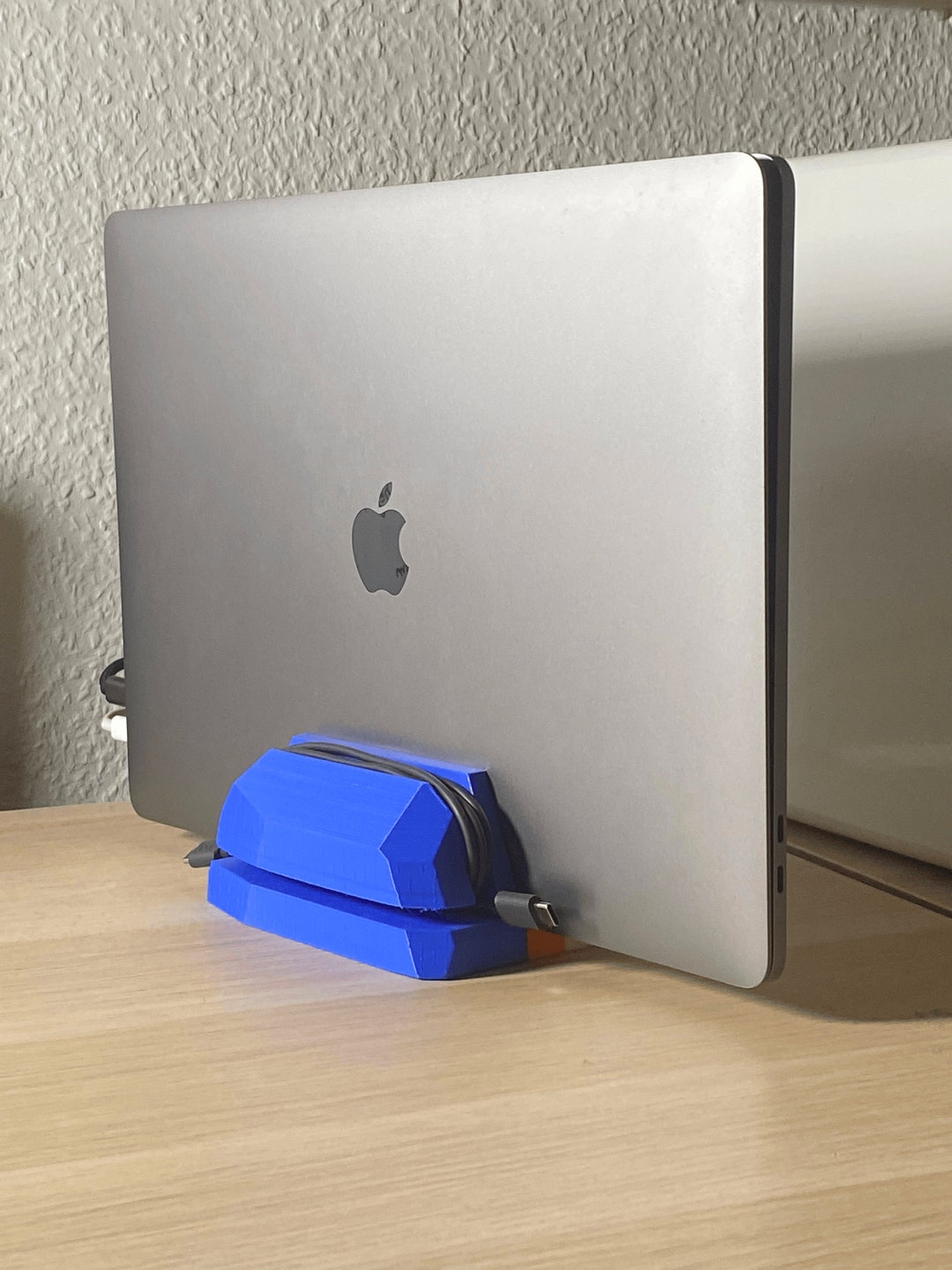 Vertical Laptop Stand STL File - Etsy