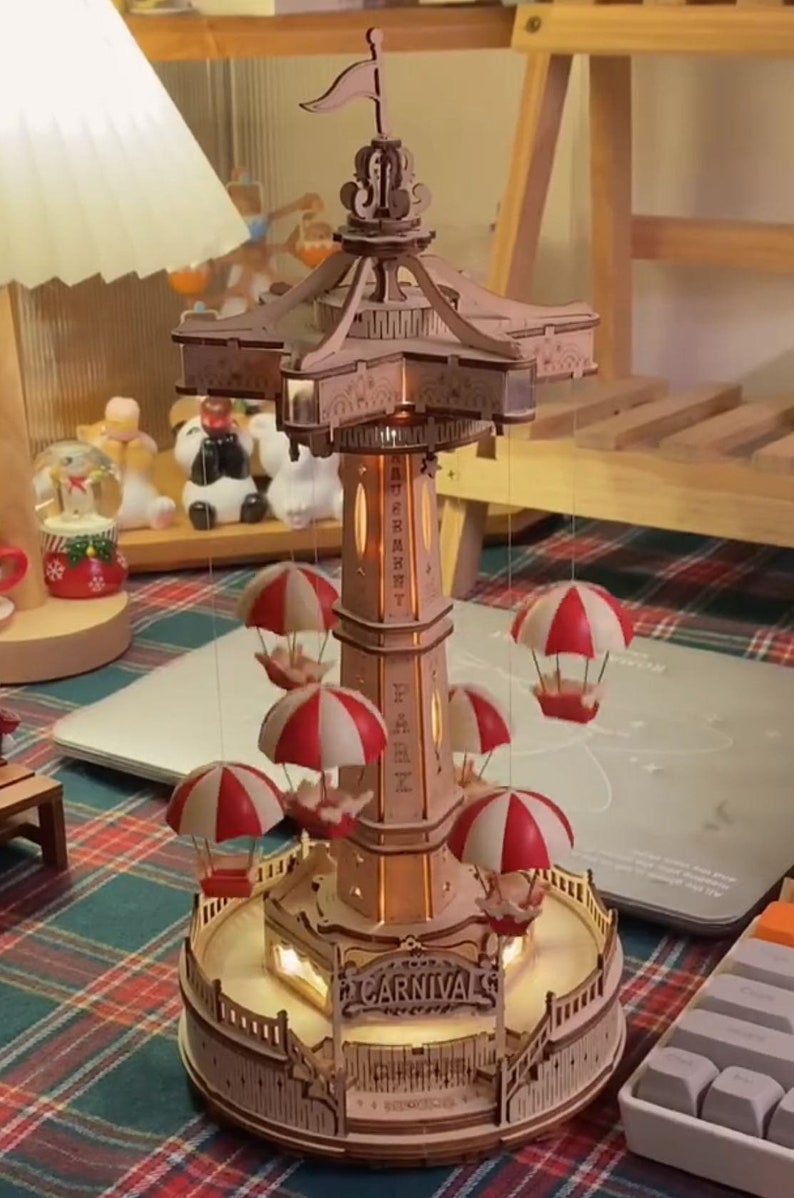 Wooden Carousel Toy, Miniature Carousel Charm, Wooden Ornaments, Mardi ...