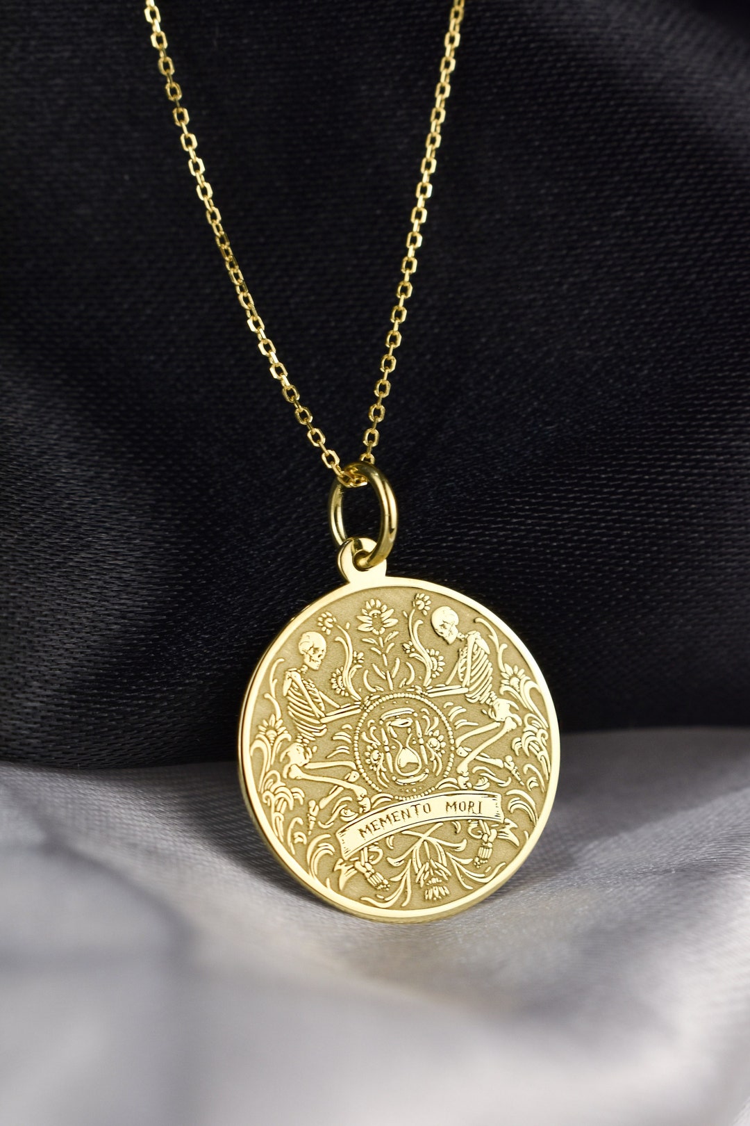 14K Solid Gold Memento Mori Necklace, Gold Stoic Pendant, Remember You ...