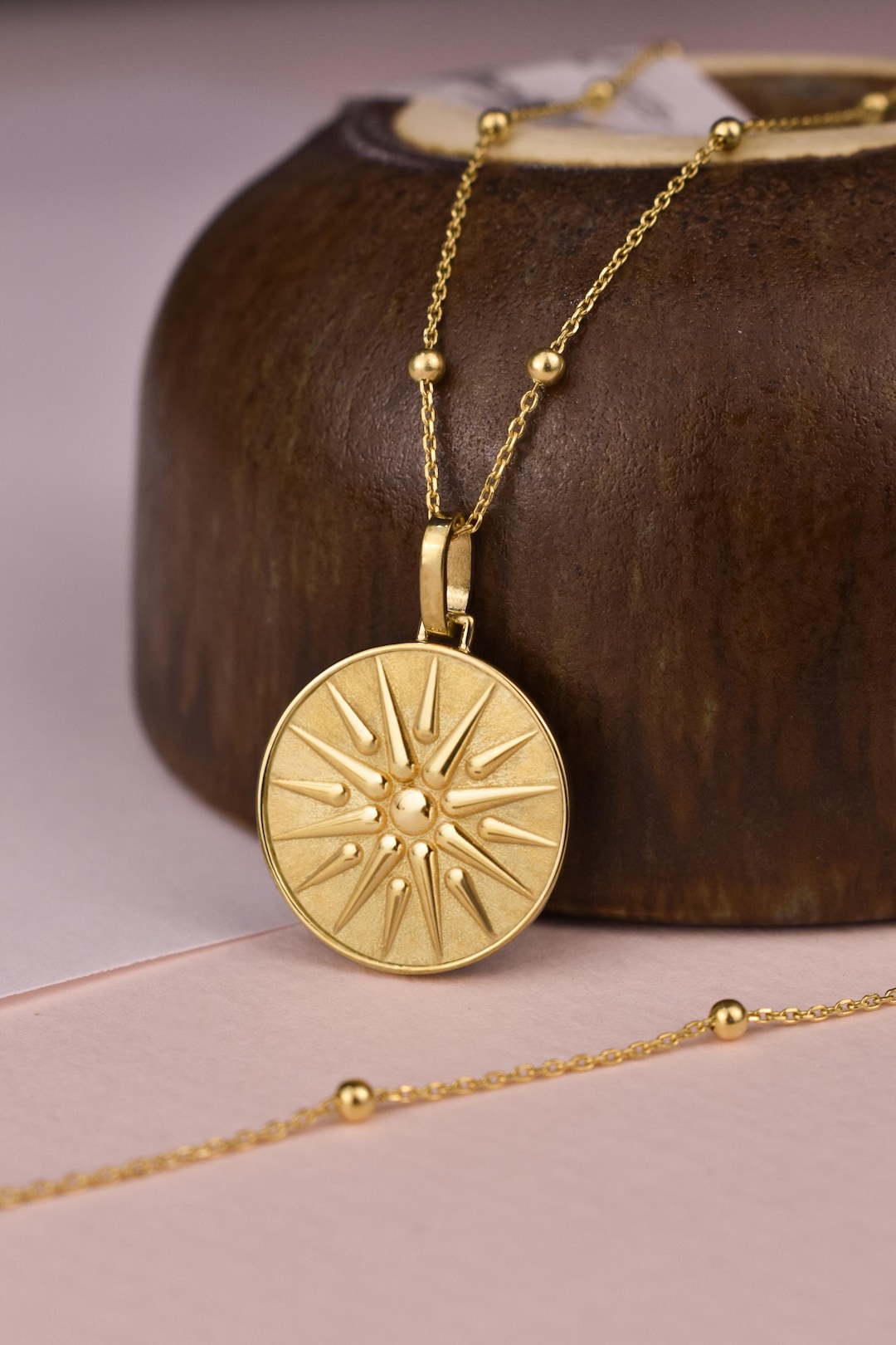 14K Gold Vergina Sun Necklace, Ancient Greek Sun Charm, Star of Vergina ...