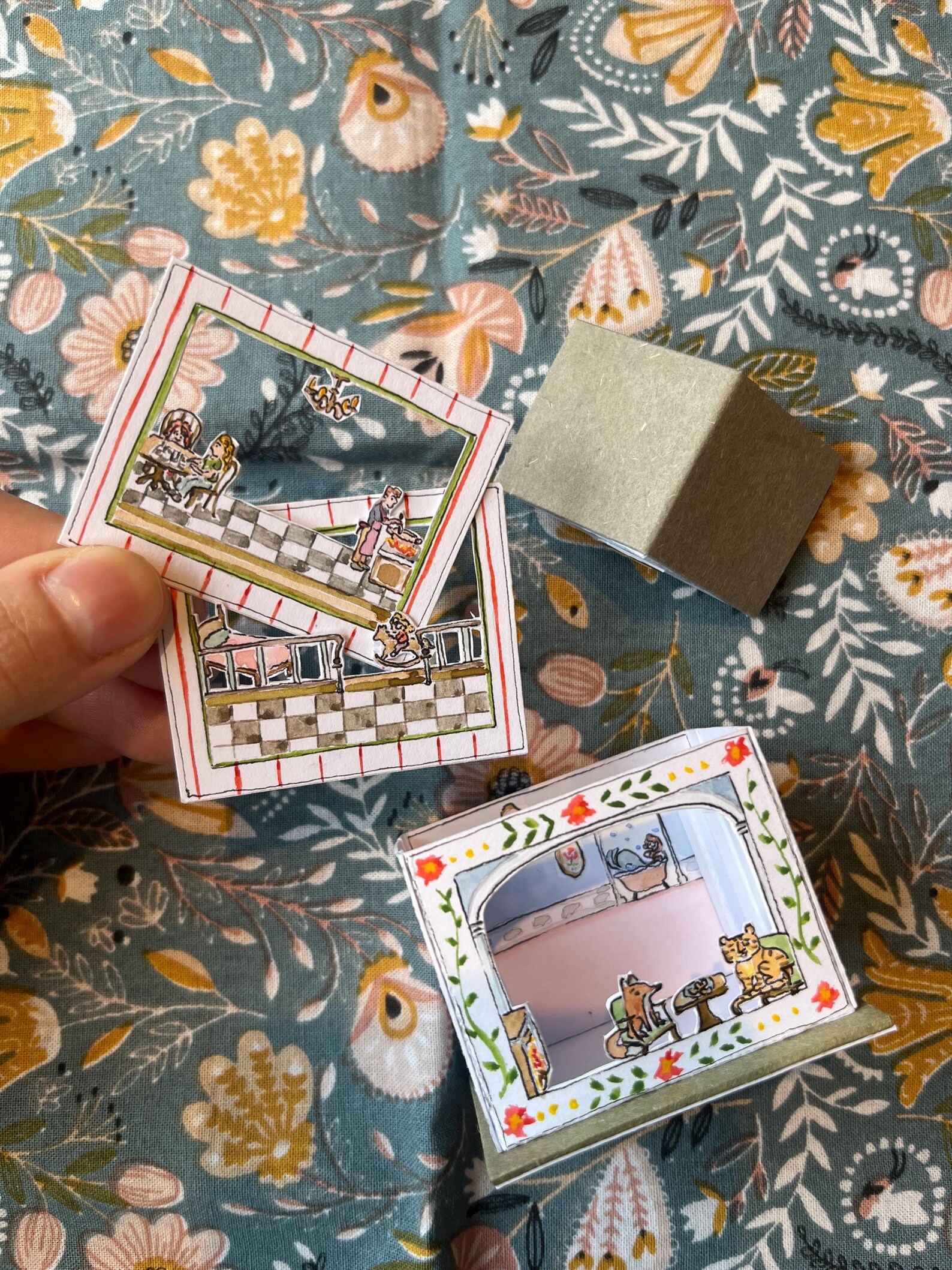 Paper Miniature House - Readymade - Paper Craft - Mini Dollhouse ...