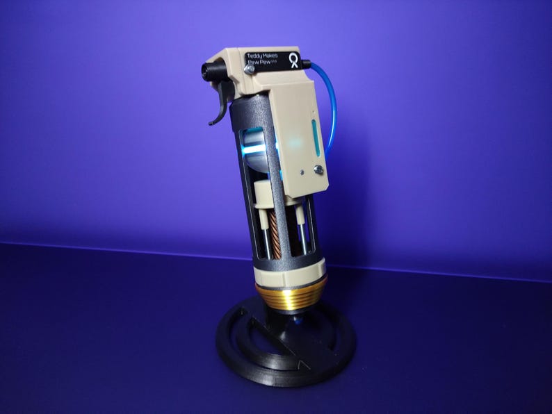 Shield Recharger Replica With Remote-controlled RGB Light | Cosplay ...
