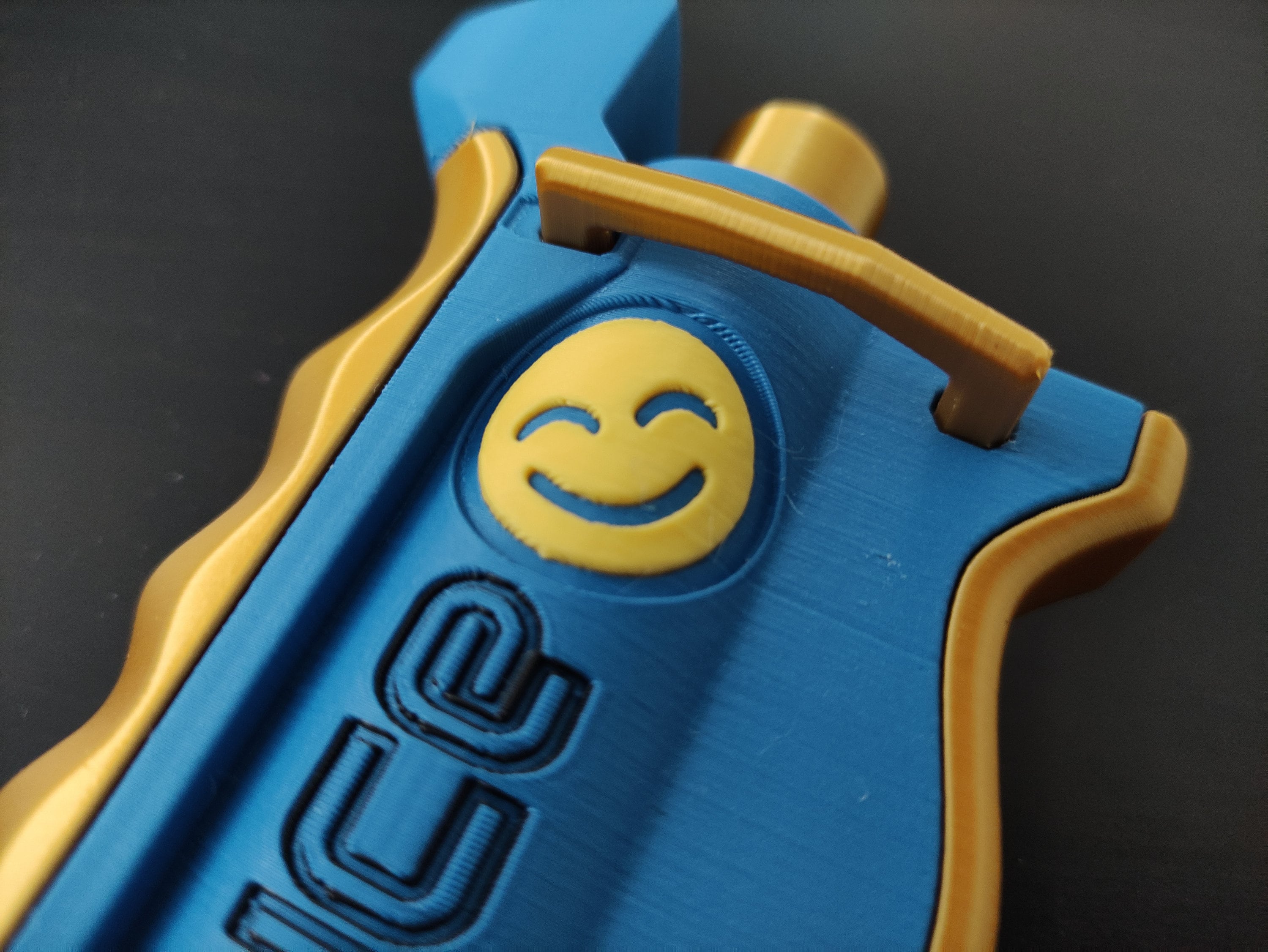 Bounce Back Cyberpunk 2077 Inspired Injector for Cosplay 3D Printed ...