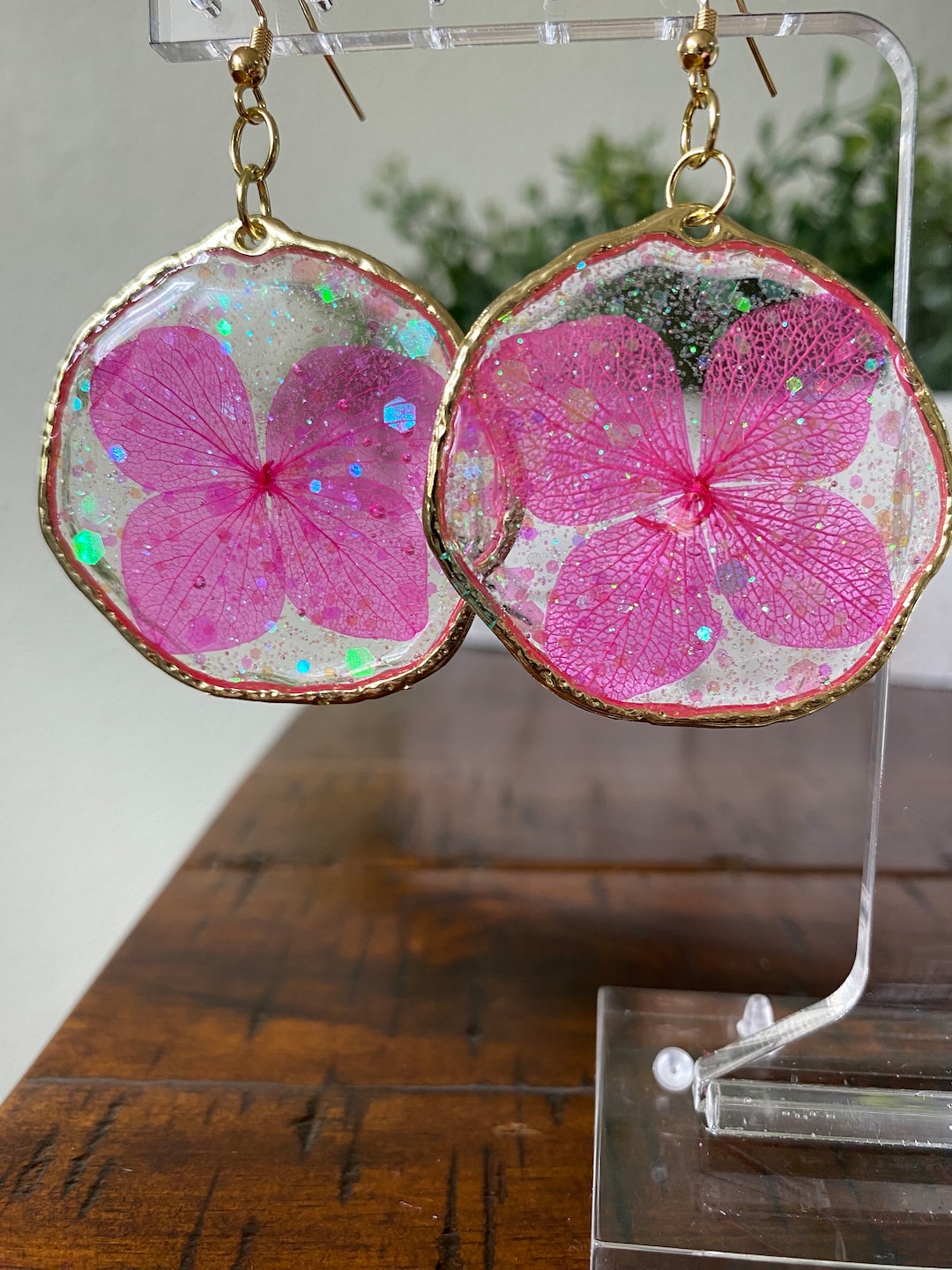 Pressed Flower Resin Earrings - Etsy