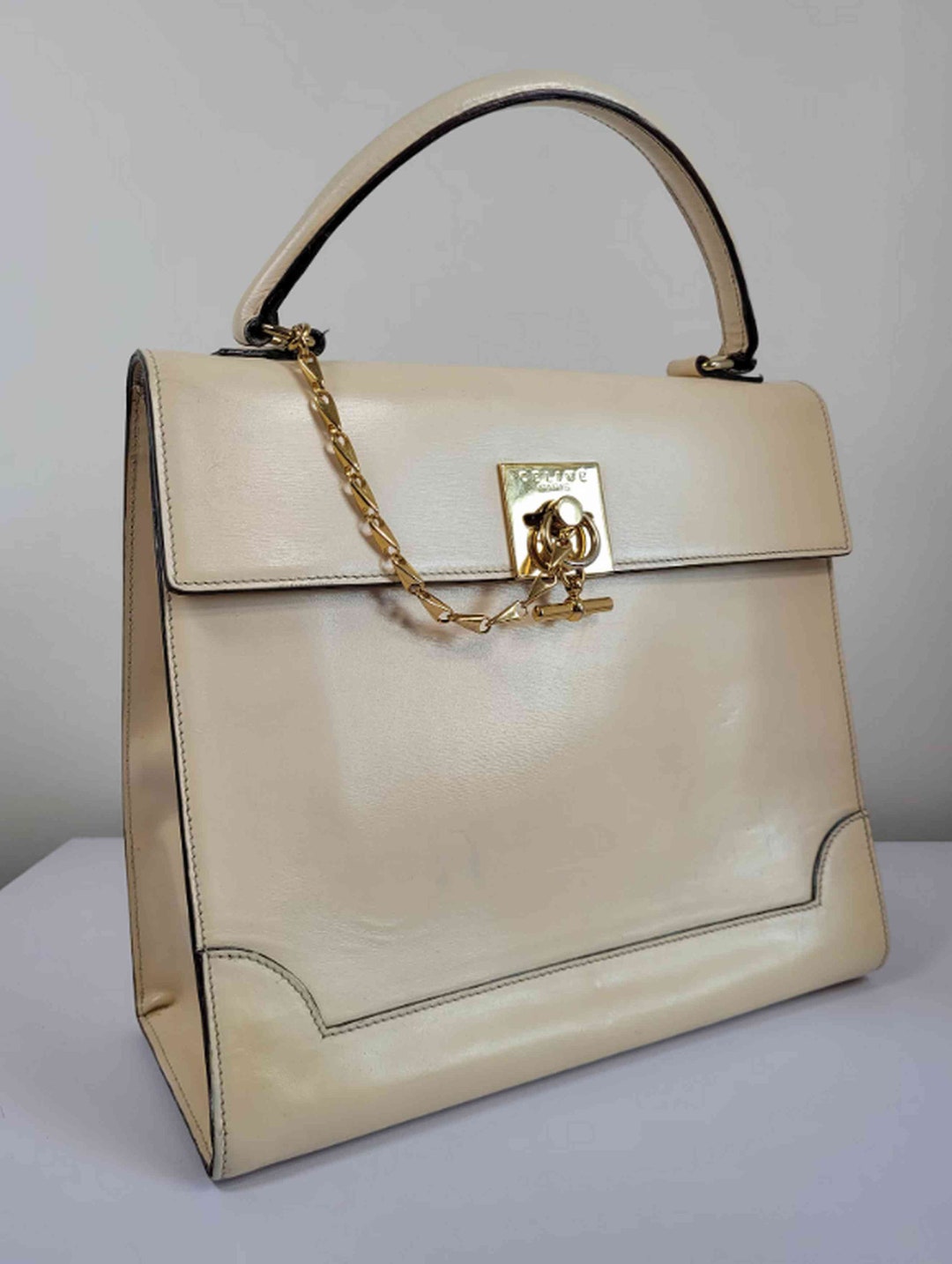CELINE Bag. Céline Vintage Cream Leather Top Handle Toggle Clasp Bag ...