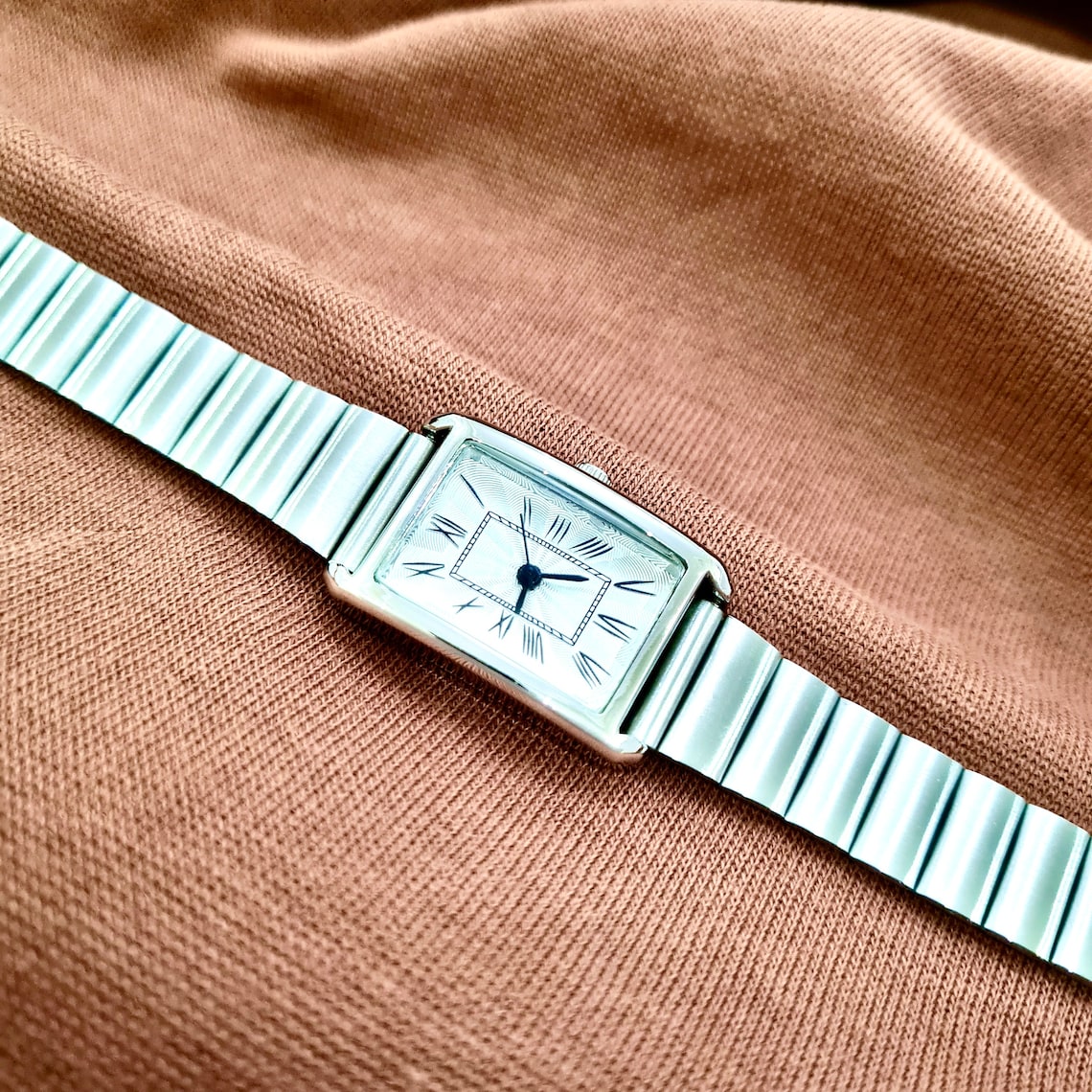 Woman Wrist Watch, Silver Colour Watch, Roman Numeral Dial, Rectangle ...