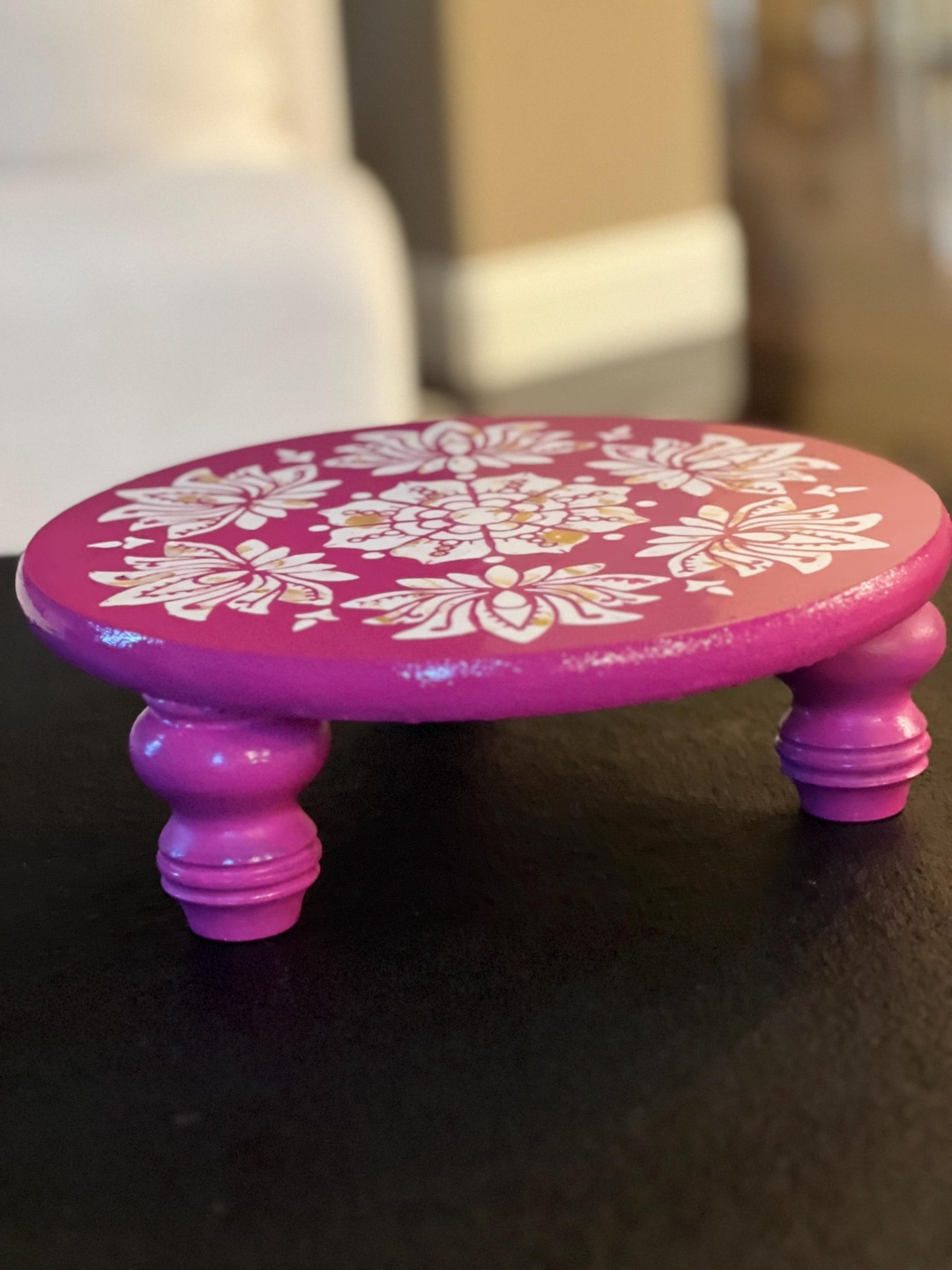 Round Wooden Pooja Chowki,pink Peetam,stand|housewarming Gift|trendy ...