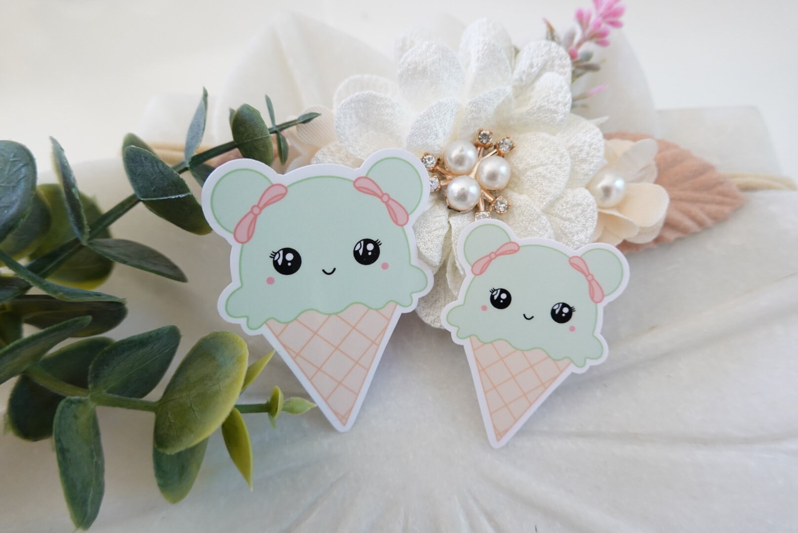 001 Ice Cream Cone Sticker cute Blue Ice Cream Sticker Pink Bun Head ...