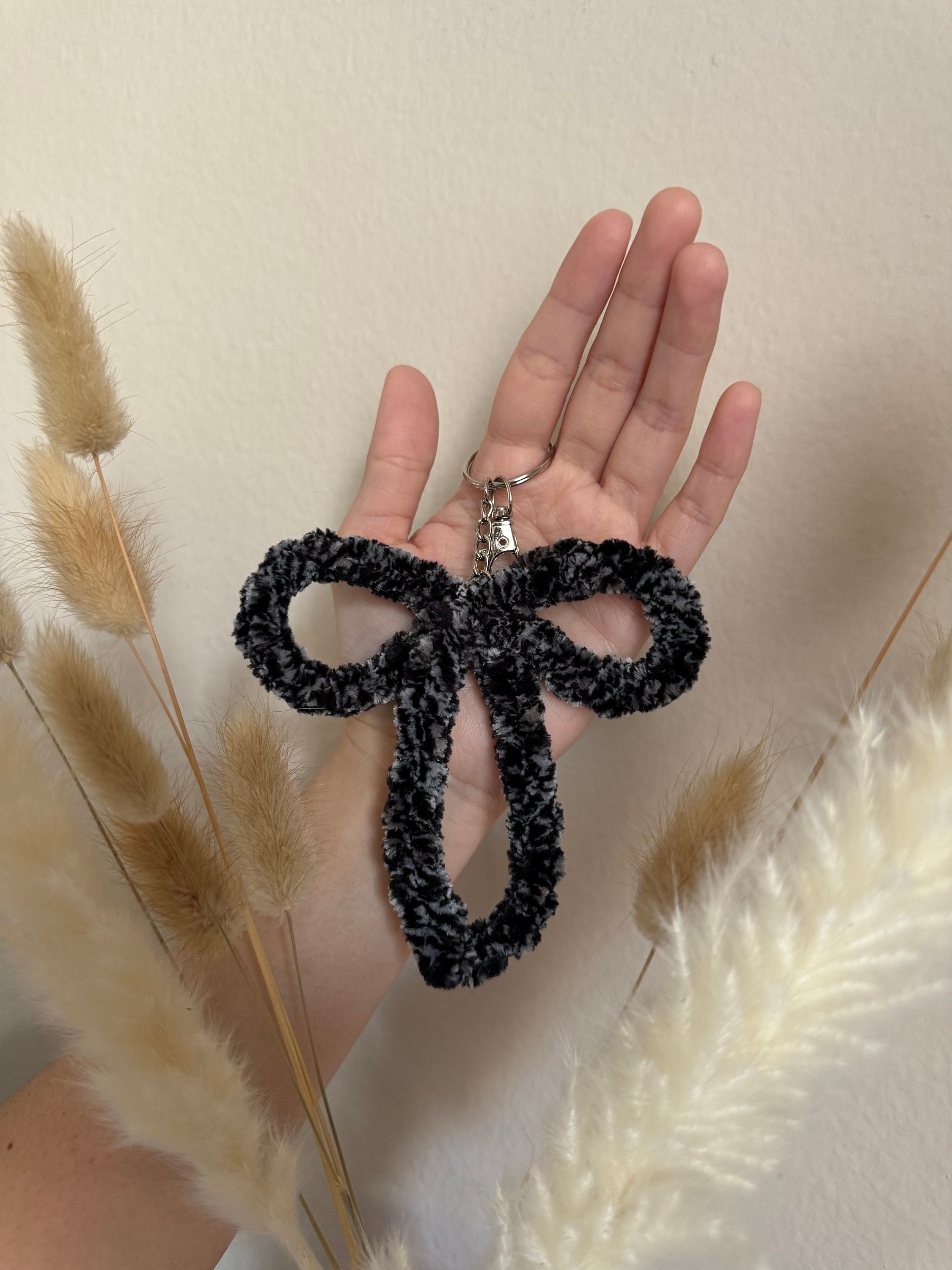 Crochet Bow Keychain - Etsy