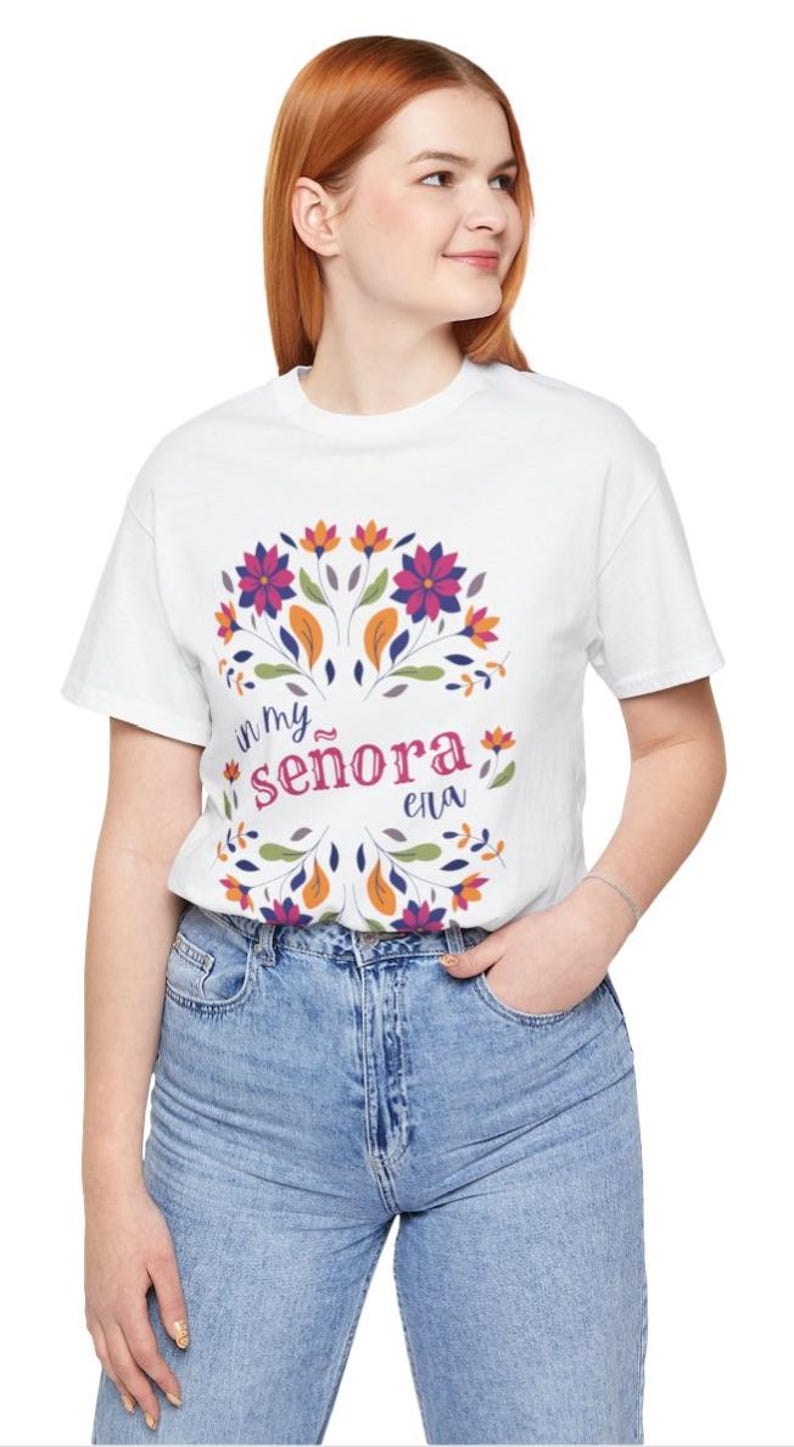 Señora Era PNG, Bilingual Floral Design for DTF/DTG (digital Download ...