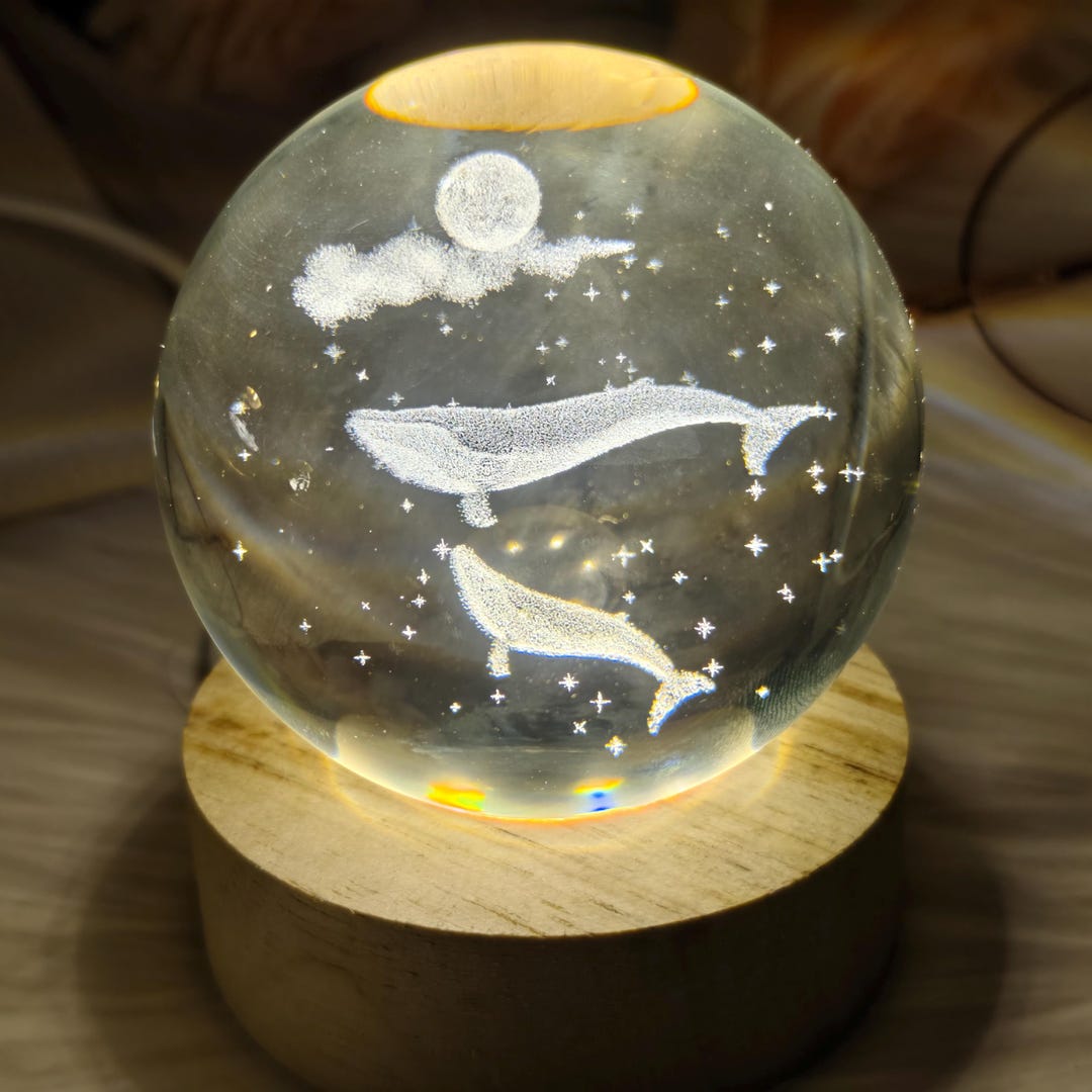 Whale Crystal Ball Night Light, 3D Whale Night Light, 3D Engraved LED ...
