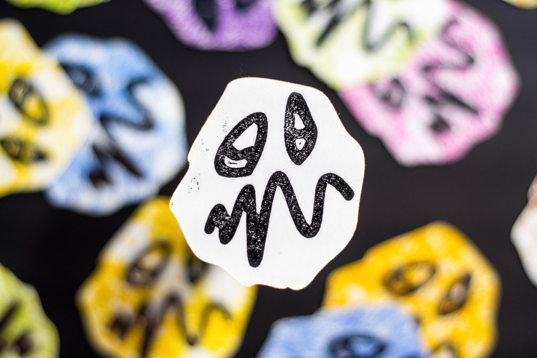 Smiley / Wiggly Face Sticker - Etsy