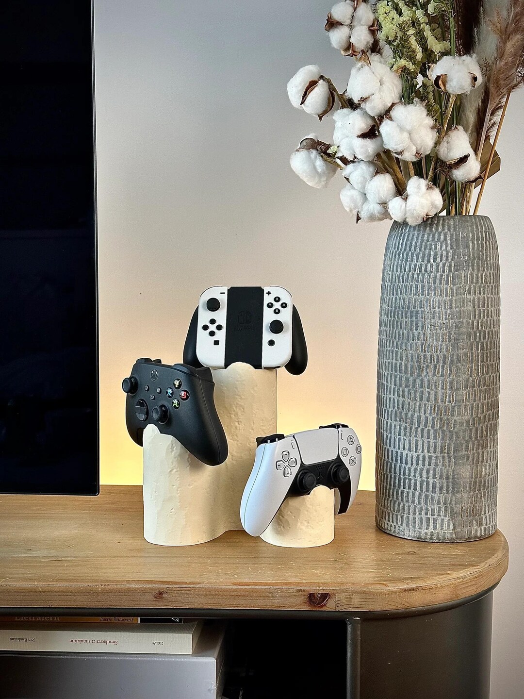 Triple Gaming Controller Stand Modern Controller Display, Modern Gaming ...