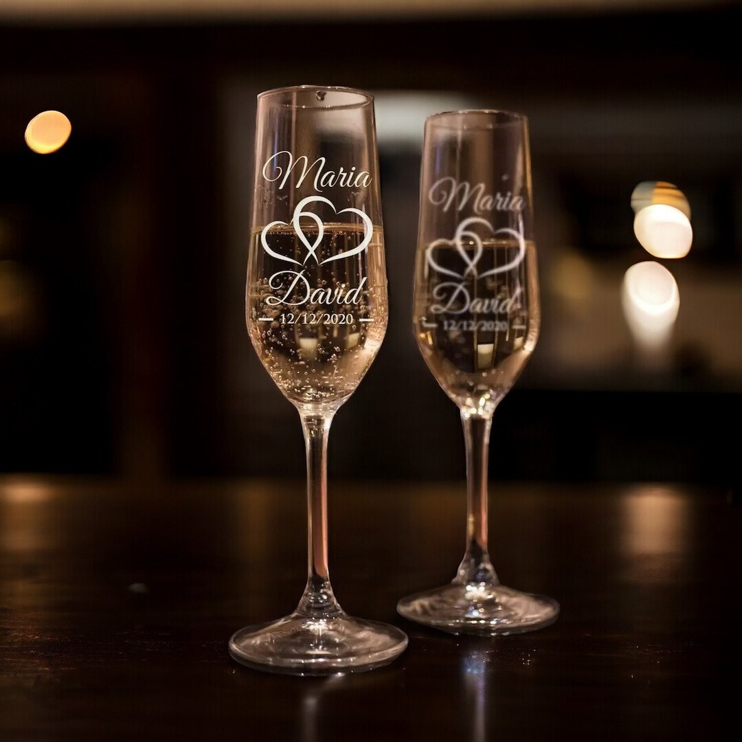 Personalized Mr. and Mrs. Wedding Toasting Flutes Set of 2 Custom Bride ...