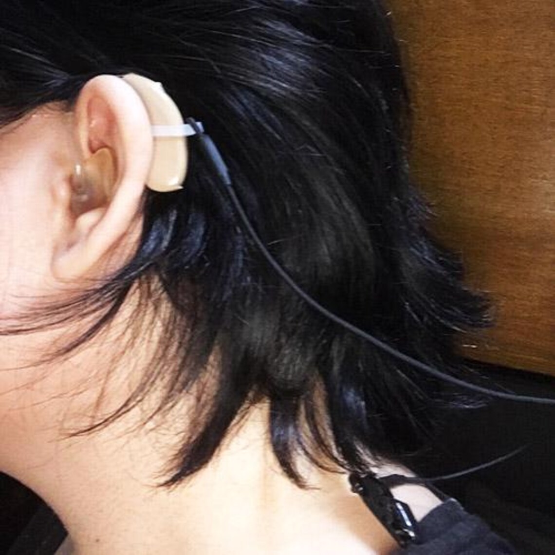 Single Retention Cord Black Clip Hearing Aid Cochlear Implant / Hearing ...