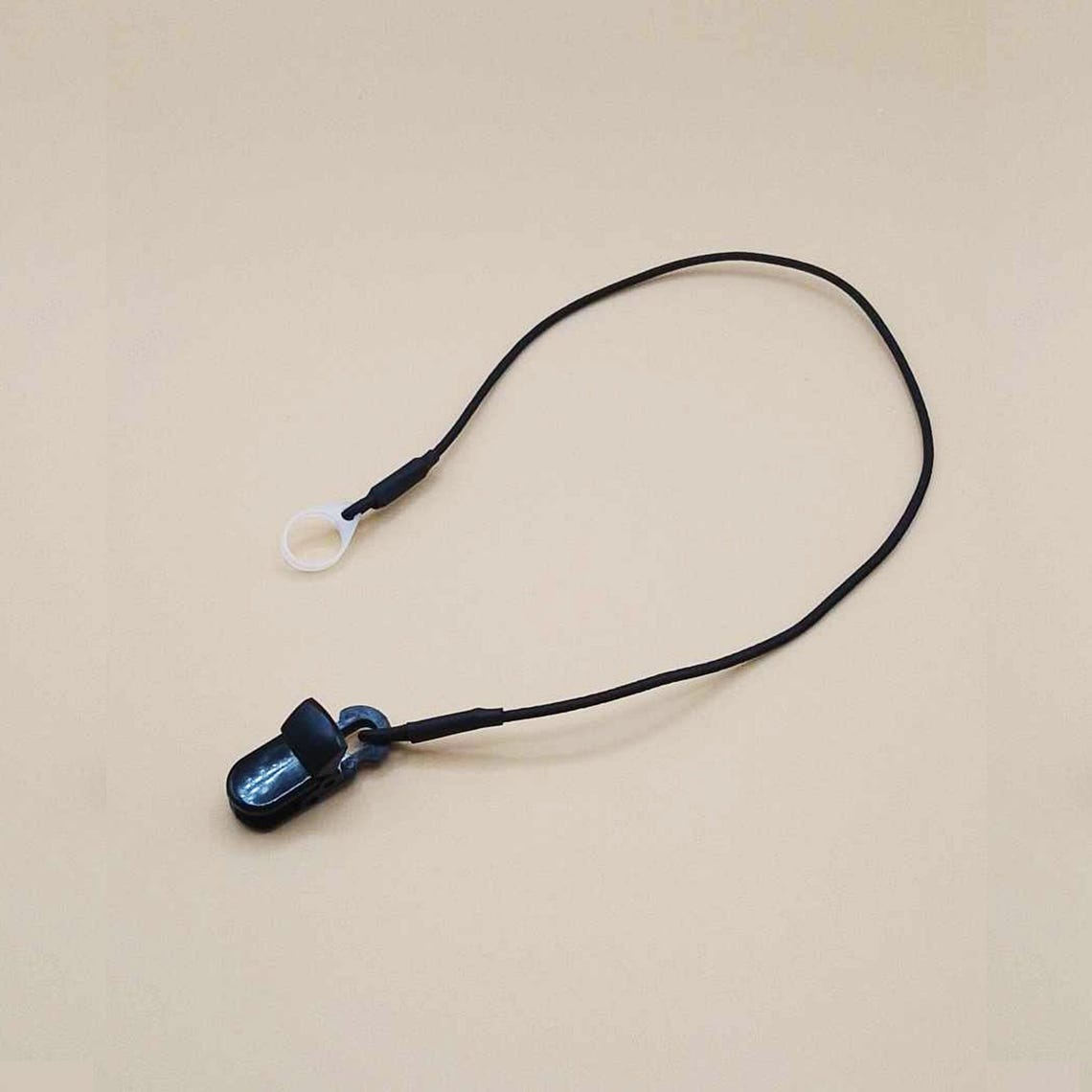 Single Retention Cord Black Clip Hearing Aid Cochlear Implant / Hearing ...