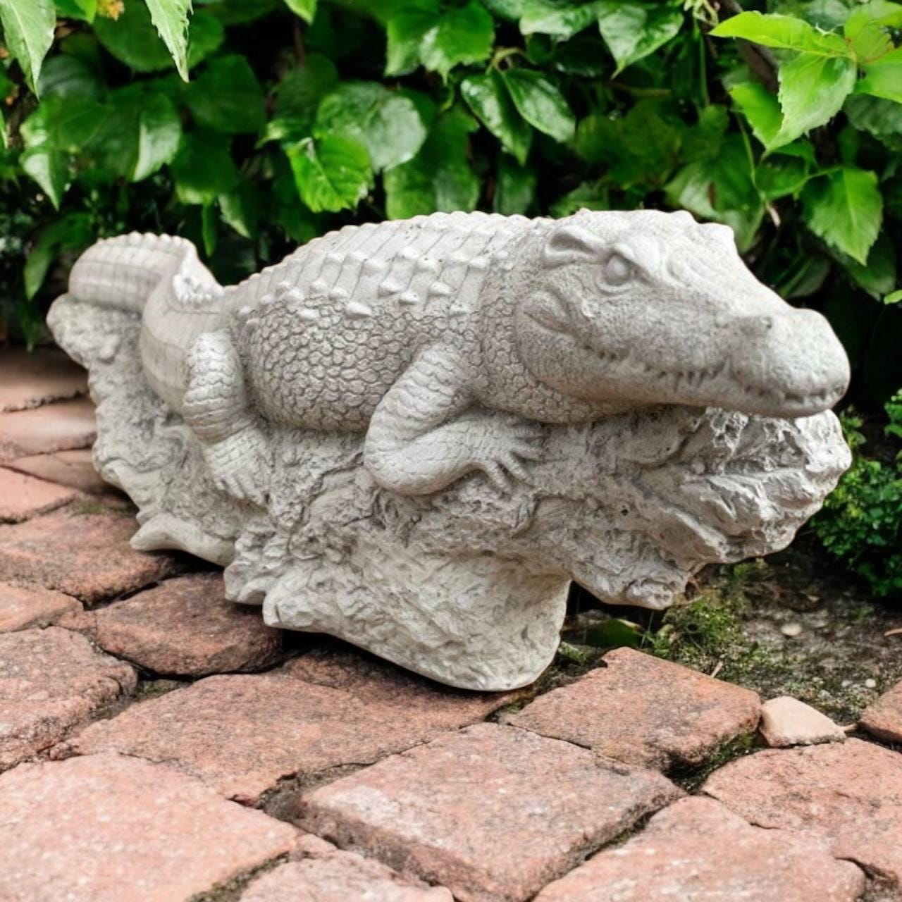 Concrete Alligator Sculpture Stone Animal Figure Alligator on Branch ...