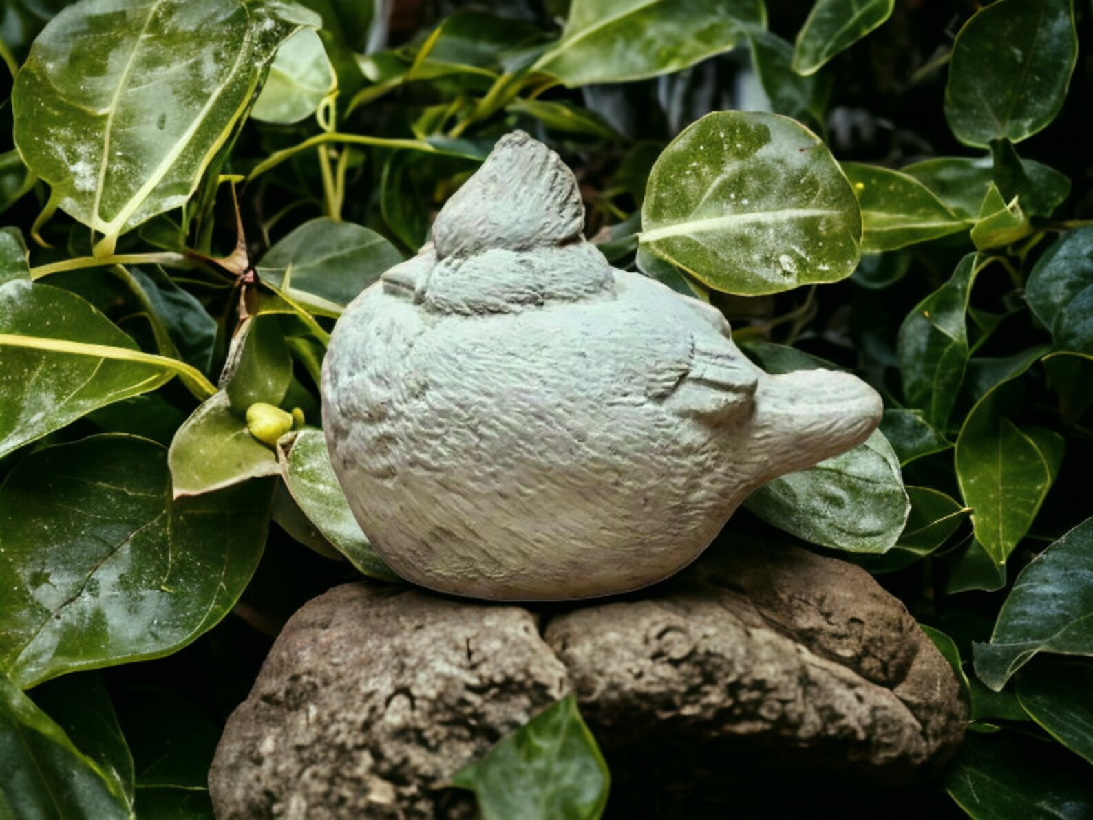 Large Cardinal Bubba Statue Concrete Yard Figure Stone Massive Sitting ...