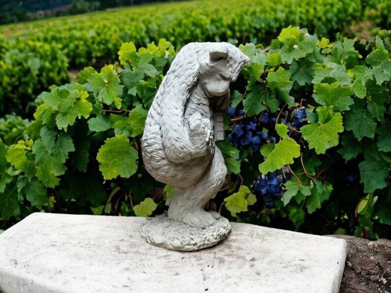 Stone Bear Wipe Your Paws Statue Wild Animal Figurine Massive Bear ...