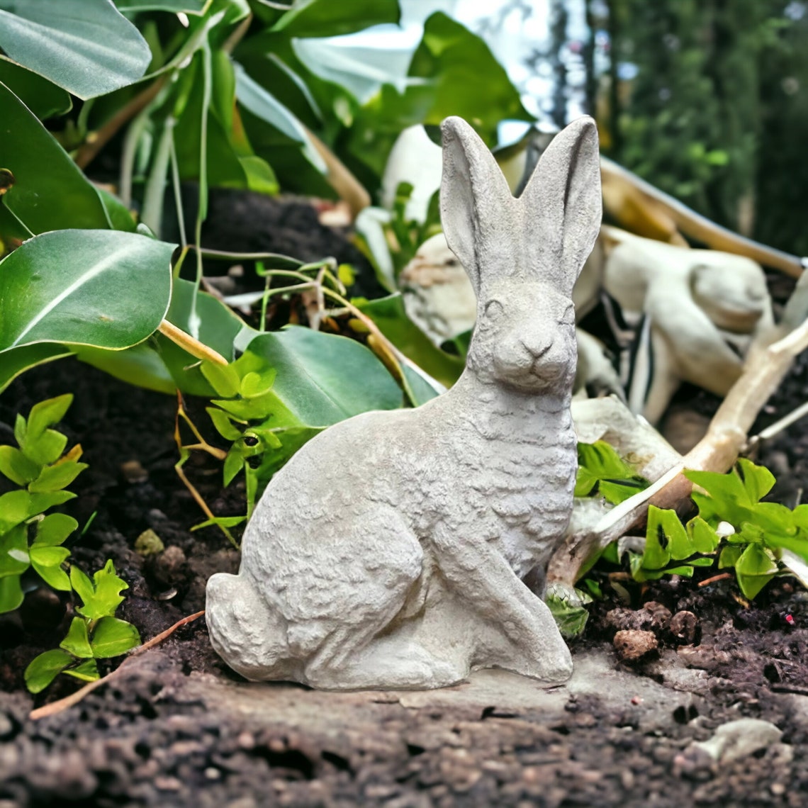 Stone Sitting Rabbit Figurine Concrete Wild Bunny Sculpture Cement ...