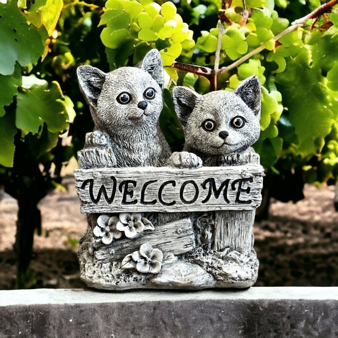 Outdoor Two Cats Statue Detailed Pets Figurine Concrete Two Kitties ...
