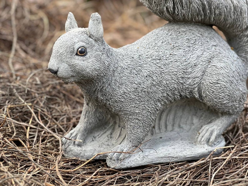 Concrete Squirrel Sculpture Garden Forest Animal Statue Stone Squirrel ...