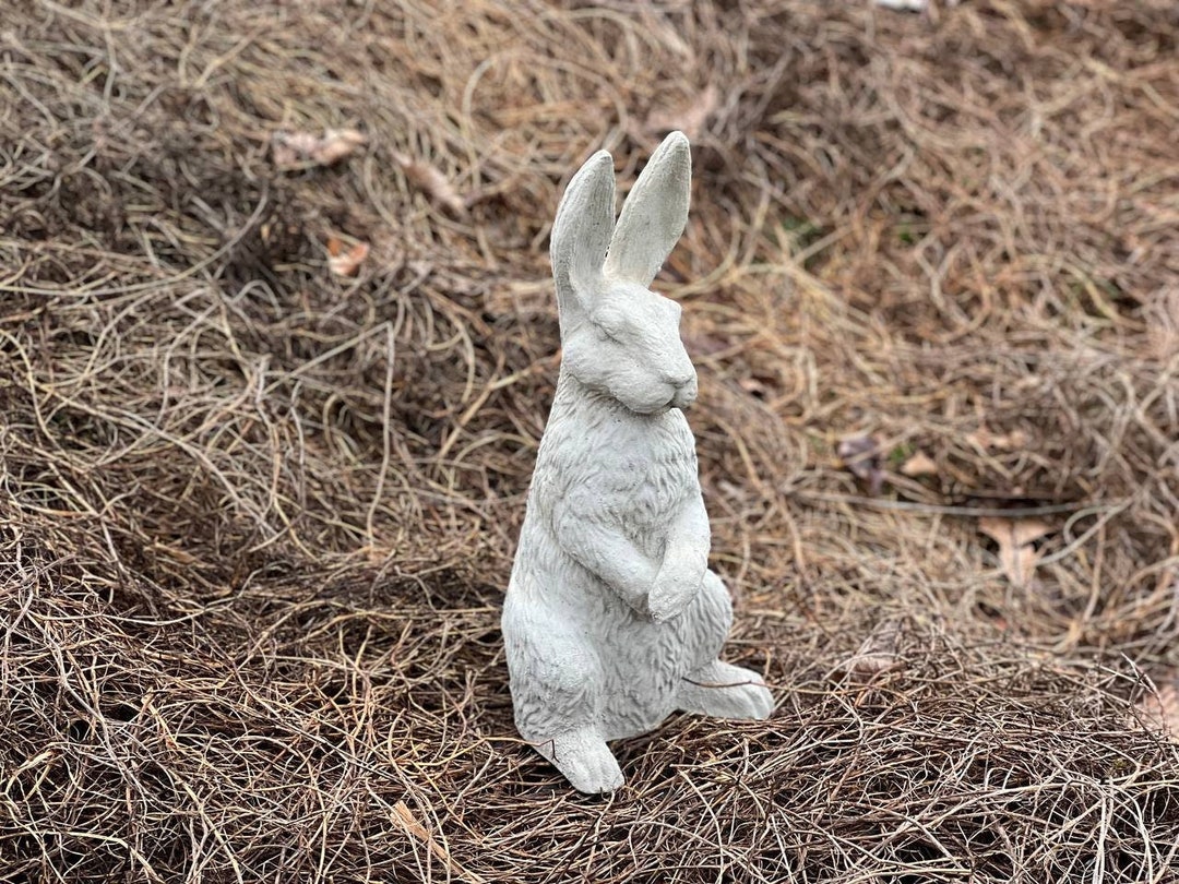 Realistic Rabbit Statue Concrete Bunny Animal Garden Statues Stone ...