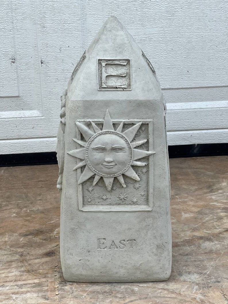 Large Directional Marker Outdoor Sculpture for Garden Four Season ...