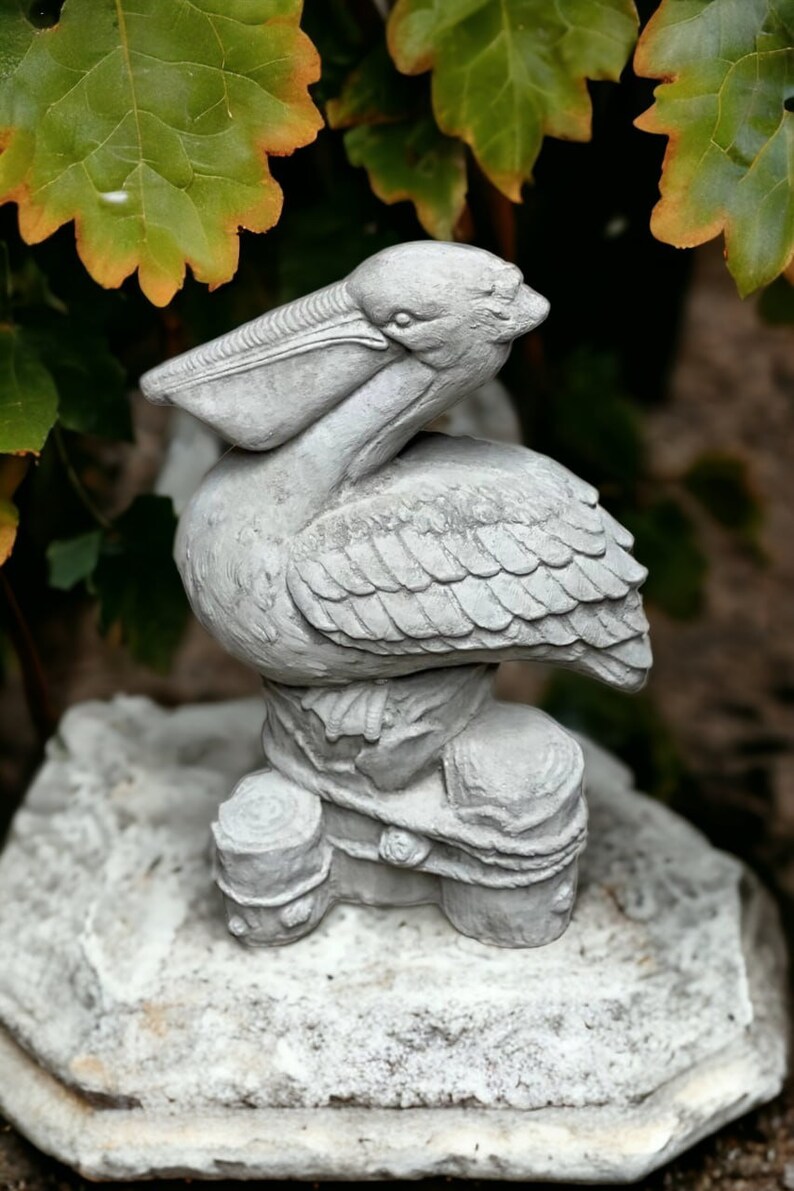 Stone Pelican Statue Massive Bird Decoration Detailed Wild Pelican ...