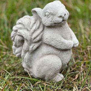 Concrete Squirrel Sculpture Lawn Squirrel Stone Statue Cement Animal ...