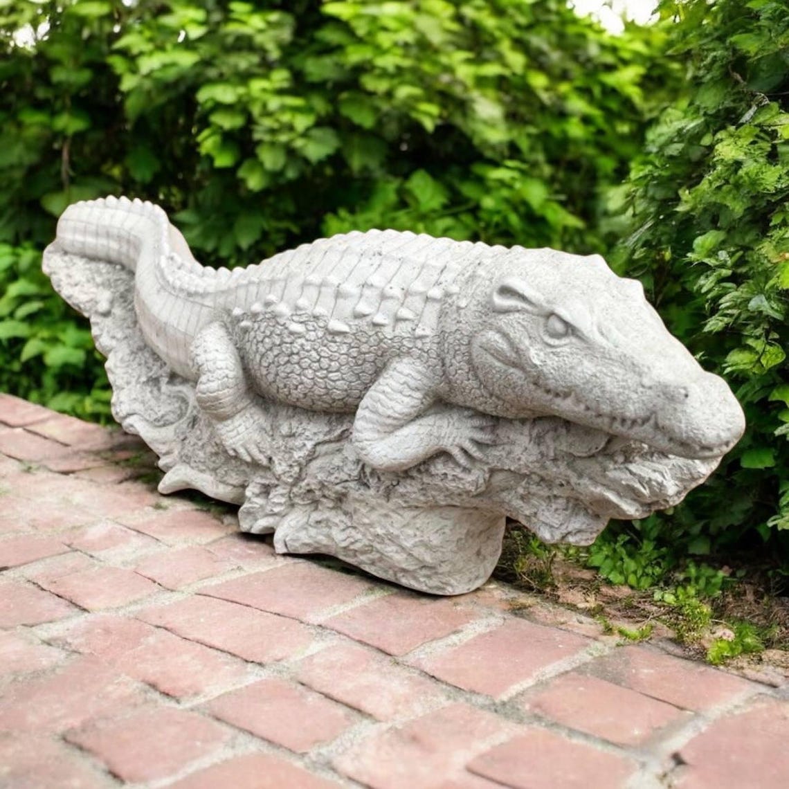 Concrete Alligator Sculpture Stone Animal Figure Alligator on Branch ...