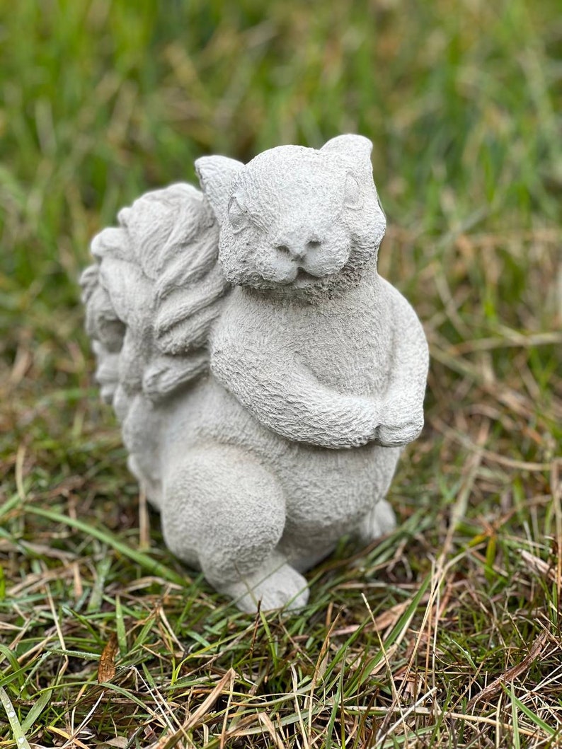 Concrete Squirrel Sculpture Lawn Squirrel Stone Statue Cement Animal ...