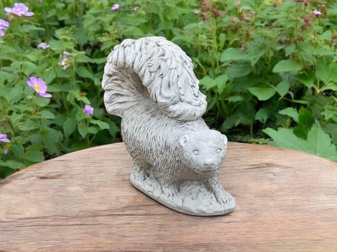 Cement Skunk Figurine Outside Forest Animal Figure Home Skunk ...