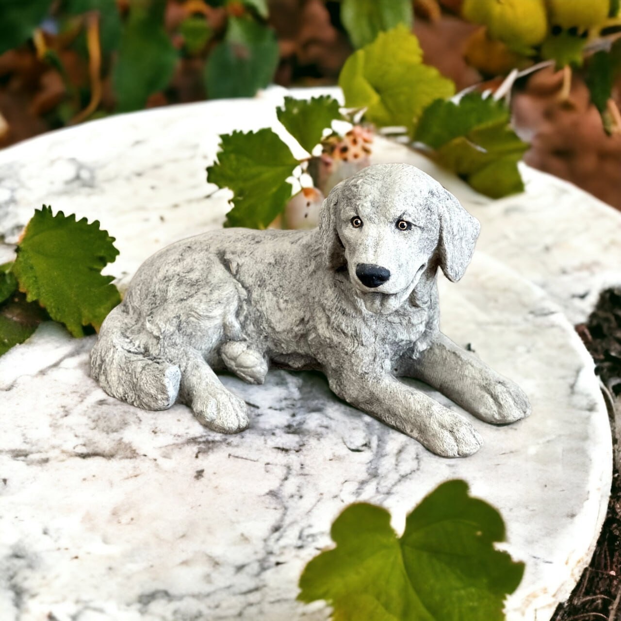 Concrete Laying Labrador Statue Garden Dog Memorial Figurine for ...