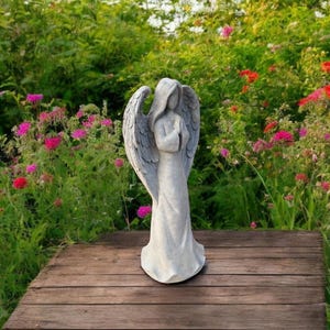 Standing Faceless Angel Figurine Religious Girl With Wings Statue ...