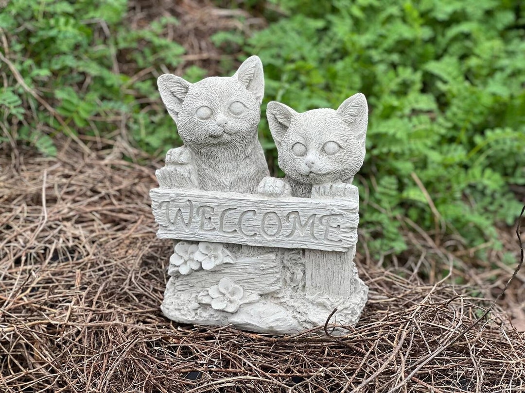 Concrete Cats Welcome Statue Realistic Cat Figurine Concrete Two Cats ...