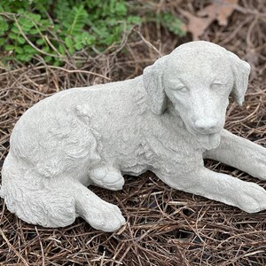 Garden Hairy Dog Statue Pet Memorial Figurine Laying Labrador Dog ...
