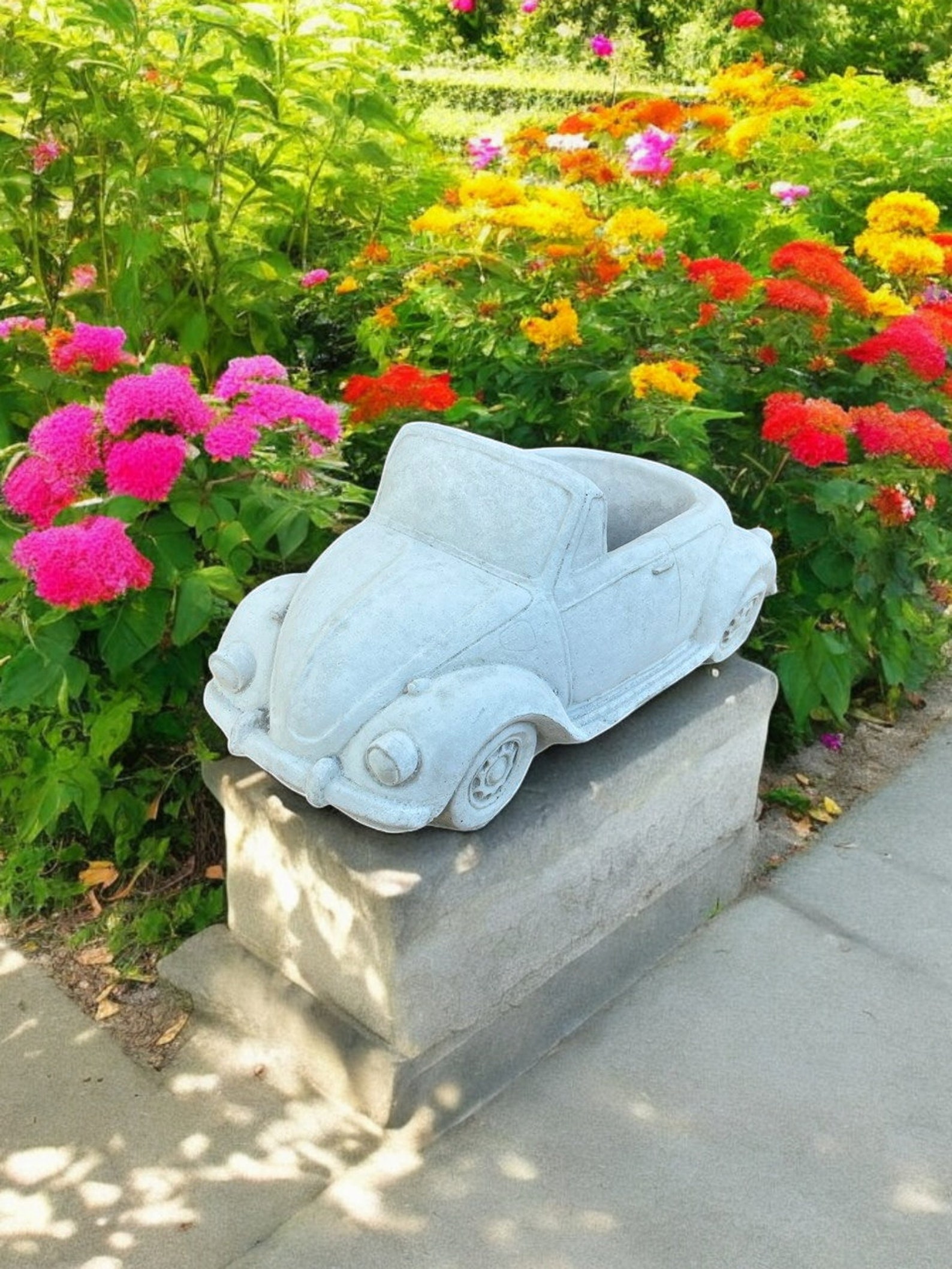 Outdoor Truck Planter Statue Concrete Flowers Pot Car Sculpture Garden ...